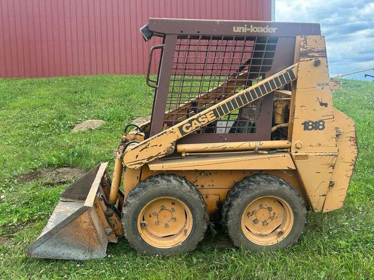 Case 1818 Skid Loader - Creamer Auction