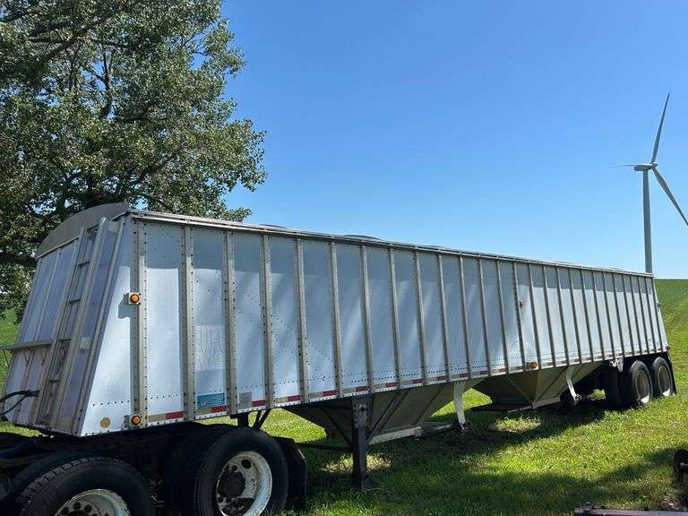 1997 Merritt Equipment Hopper Grain Trailer - Creamer Auction