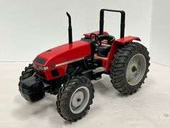 Case International C90 Utility Tractor - Creamer Auction