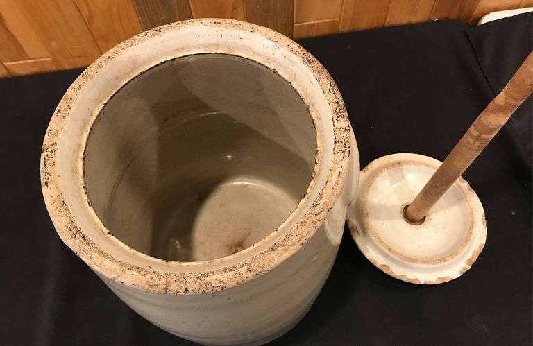 Western 3 Gallon Stoneware Crock Churn - AS IS - Creamer Auction