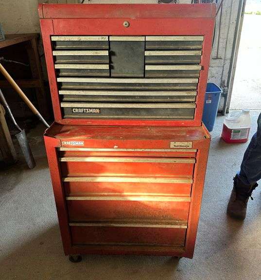 Older Craftsman Stackable Roll-A-Round Tool Box - Creamer Auction