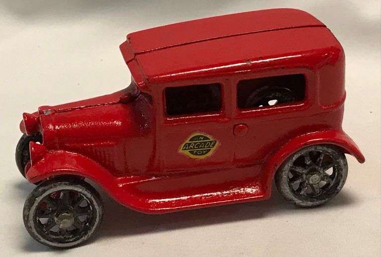 Arcade Cast Iron Car - Creamer Auction