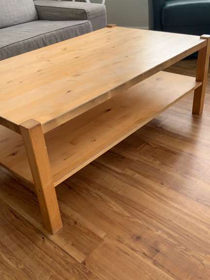 Wood two tier coffee table, 46 inches long by 27 inches wide by 17 ...