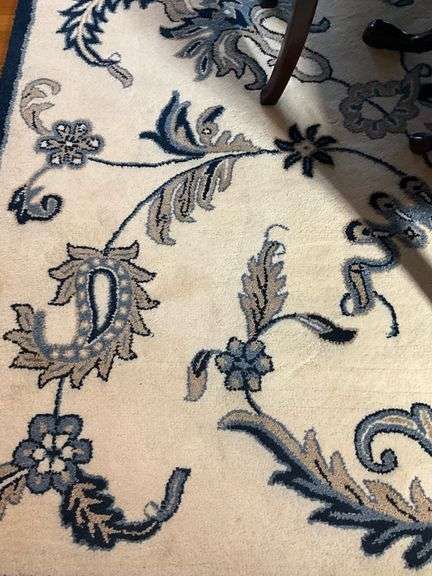 Jaipur Blue and White Wool Area Rug, 8’ x 11’ - Coastal Downsizing LLC