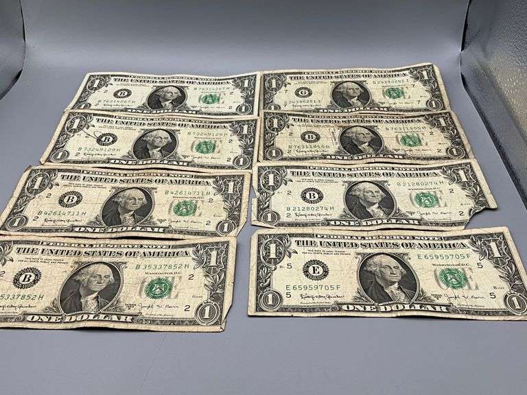 Lot of 18 U.S. $1 Bills Featuring 1963B Joseph W. Barr Signature ...