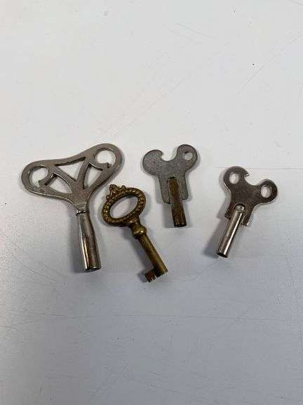 Assorted Vintage Clock and Key-Wind Mechanism Keys - Coastal Downsizing LLC