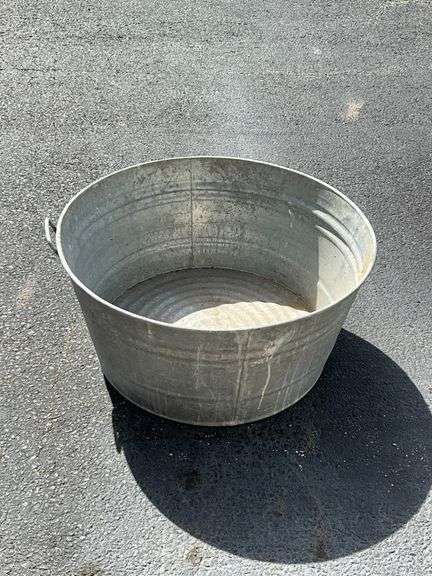 Galvanized Steel Round Tub with Handles - Coastal Downsizing Auctions ...