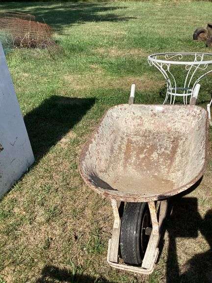 WHEEL BARREL - Currie Auction Service