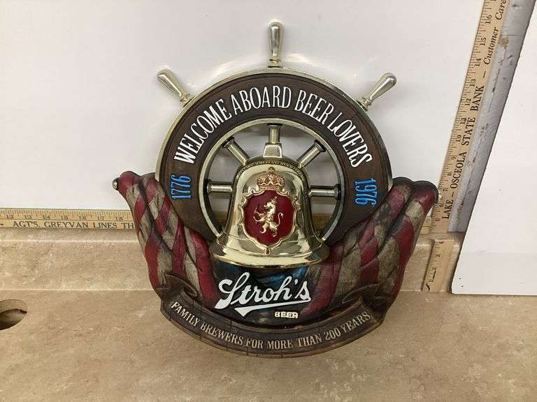 VINTAGE 1776-1976 STROH'S BEER SIGN - Currie Auction Service