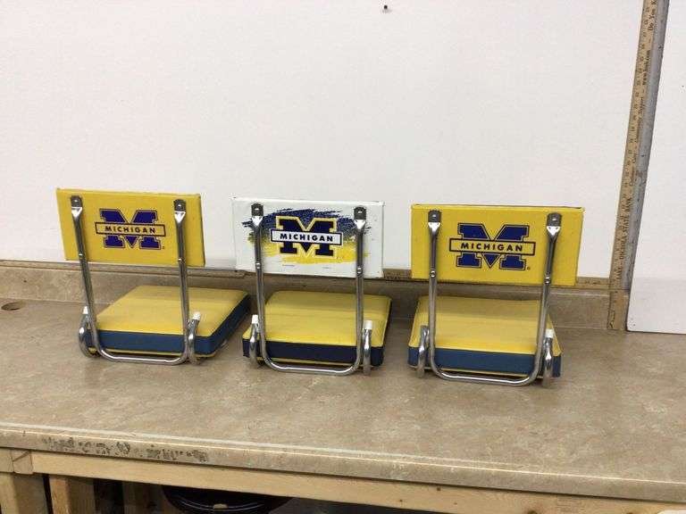3 MICHIGAN WOLVERINES STADIUM CHAIRS - Currie Auction Service