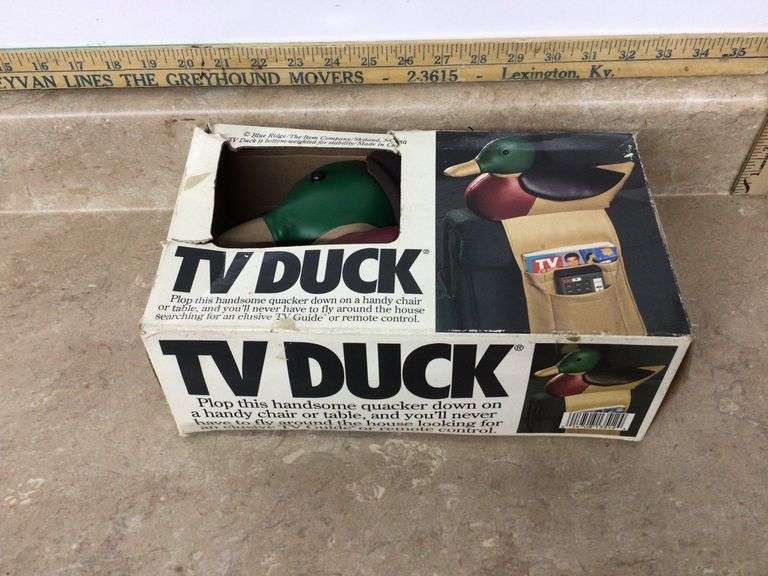 DUCK TV REMOTE HOLDER - Currie Auction Service
