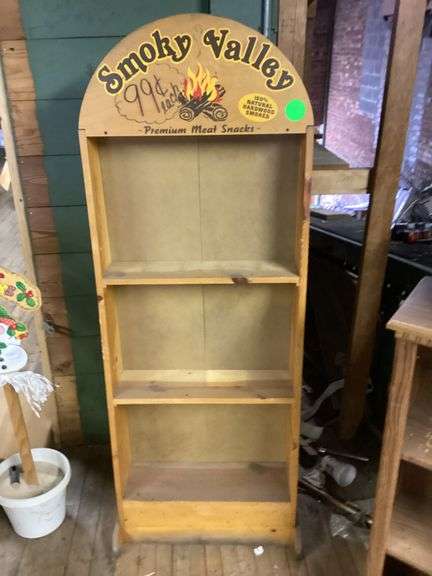 VINATGE SMOKEY VALLEY SHELF - Currie Auction Service