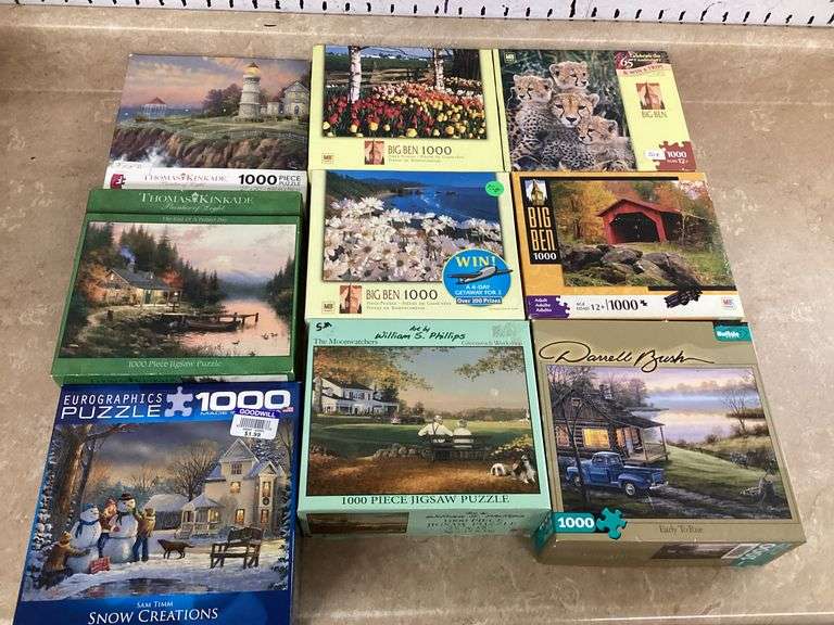 BOX OF VARIOUS JIGSAW PUZZLES - Currie Auction Service
