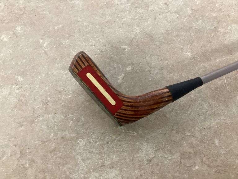 OLD MASTERS GOLF PUTTER - Currie Auction Service