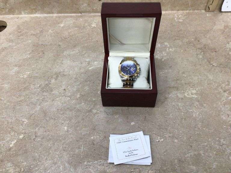 "THE FEW & THE PROUD" U.S. MARINE CORP COMMEMORATIVE WATCH IN CASE ...