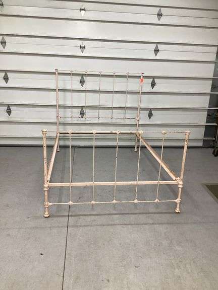 VINTAGE FULL SIZE HEADBOARD, FOOTBOARD, AND FRAME - Currie Auction Service