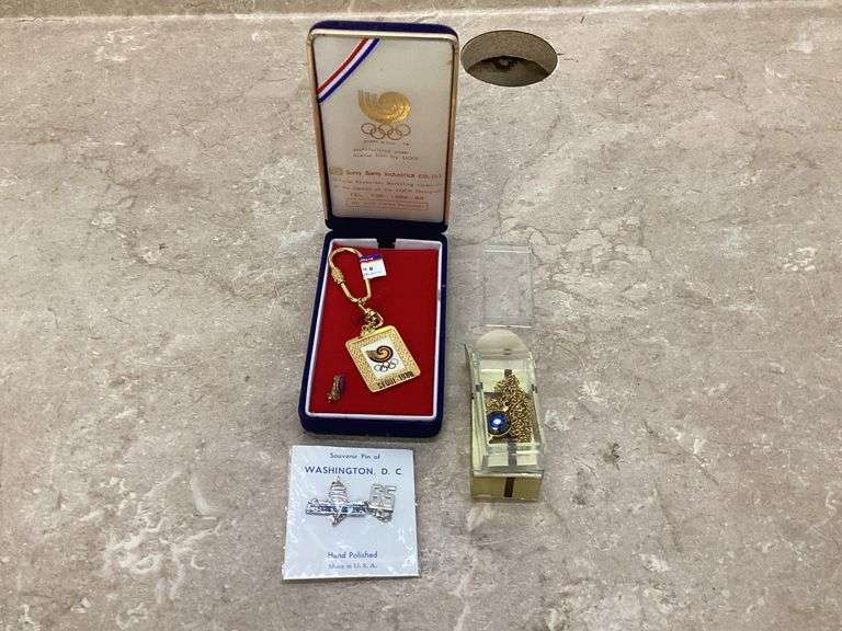 WASHINGTON D.C. PIN, 2 VINTAGE SCHOOL PIECES, AND GOLD PLATED 1988 ...