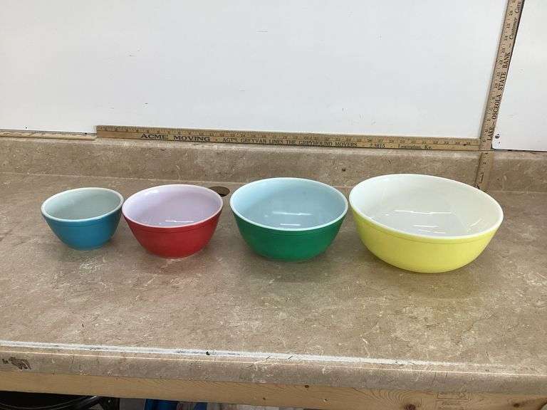VERY NICE PYREX PRIMARY COLORS 4 PIECE NESTING MIXING BOWL SET - Currie ...