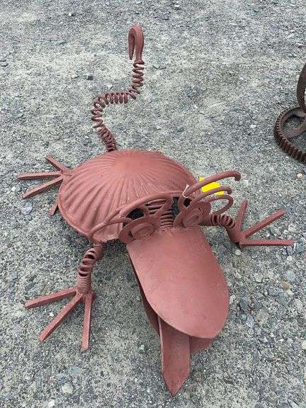 garden art animal part sculpture - Dixon's Auction at Crumpton