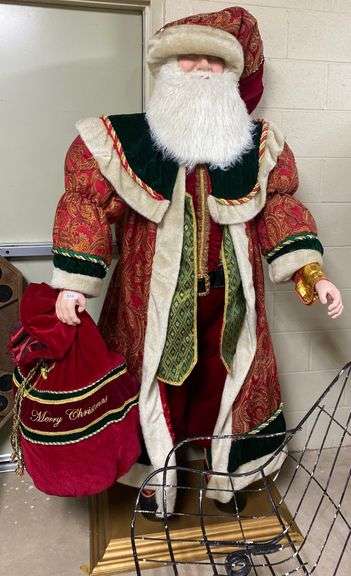 Life-size Christmas Santa store display - Dixon's Auction at Crumpton