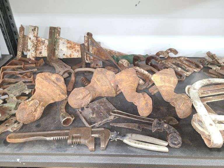 Lot Antique Cast Iron Hardware, Claw Foot Tub Feet, Hinges Etc - Dixon ...