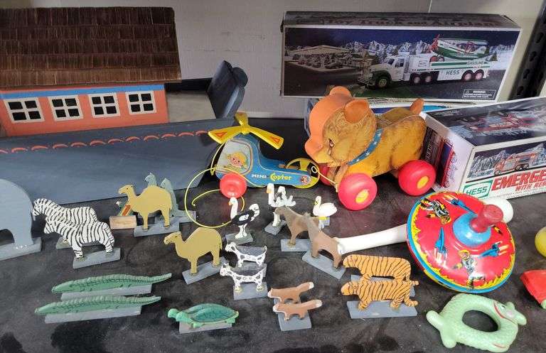 Lot Carved Animals & Noahs Ark, Hess Truck, Pull Along Toys Etc - Dixon ...