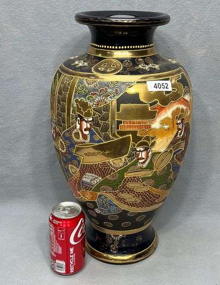 Vintage satsuma pottery vase - Dixon's Auction at Crumpton