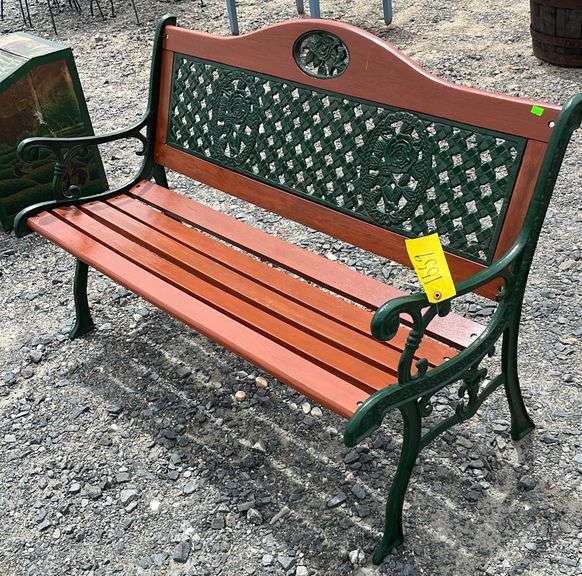 nice porch garden bench - Dixon's Auction at Crumpton