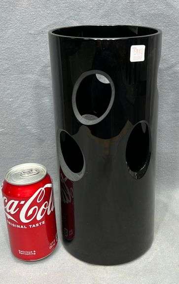 Mario Cioni modernist italian art glass vase - Dixon's Auction at Crumpton