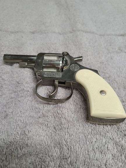 [REGULATED] EIG MODEL 1960 REVOLVER OFFERED IN 22 - Dixon's Auction at ...