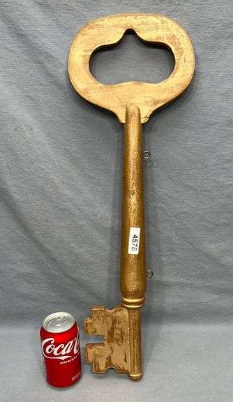 Carved wooden key trade sign - Dixon's Auction at Crumpton