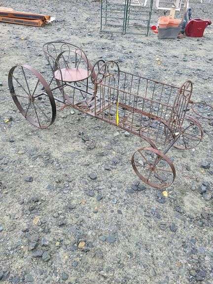 Decorative Metal Wire Car - Dixon's Auction at Crumpton
