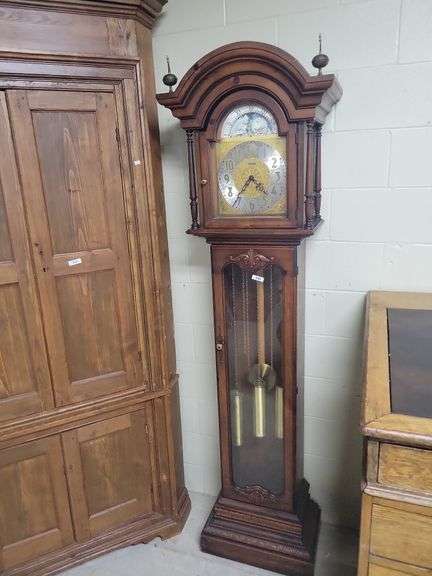 Barwick Grandfather's Clock, Untested - Dixon's Auction at Crumpton