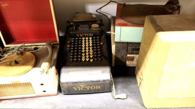 Antique Victor Adding Machines, Record Players & Projector Etc. - Dixon ...