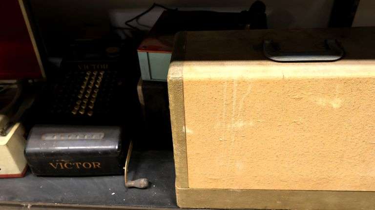 Antique Victor Adding Machines, Record Players & Projector Etc. - Dixon ...