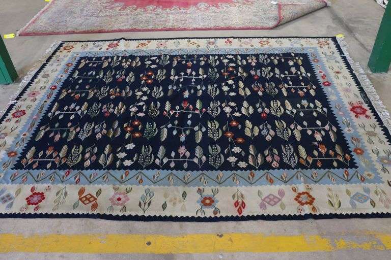 *NO STORAGE* 125" X 96" Rug - Dixon's Auction at Crumpton