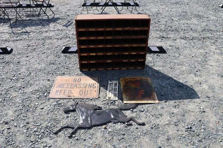 *NO STORAGE* Diamond Dyes Sign, Wooden Crate, Metal Horse, Etc. - Dixon ...