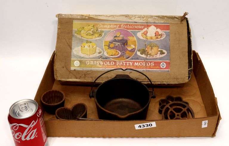 Vintage Griswold Cast Iron Patty Molds with Box - Dixon's Auction at ...