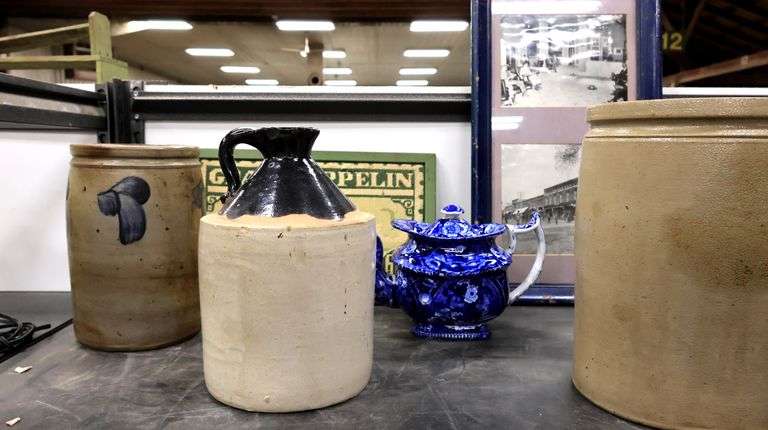 Lot Antique Stoneware, Blue & White Teapot, Mantel Clock, Zeppelin ...