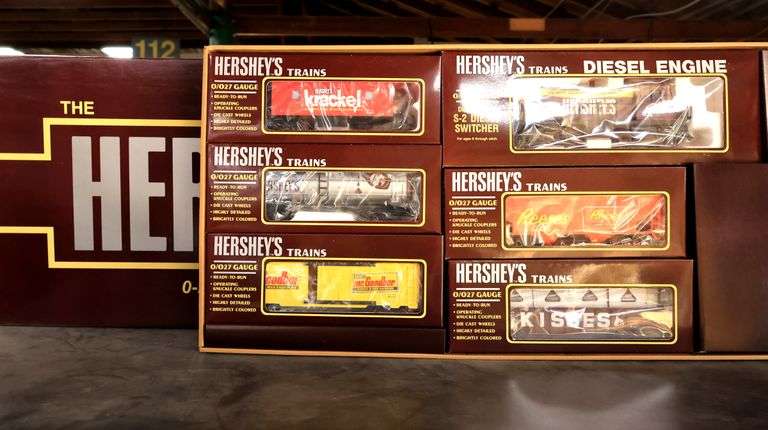 Hershey's Model Railroad Train Set By K-Line - Dixon's Auction at Crumpton