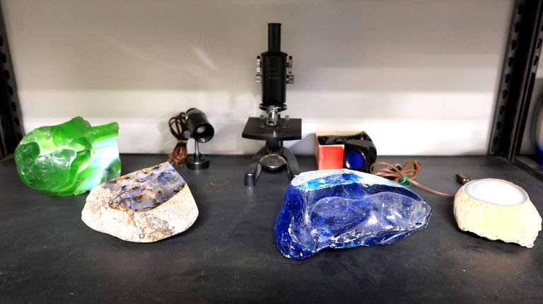 Lot of Geologic Specimens & Slag Glass, Microscope & Light Etc. - Dixon ...