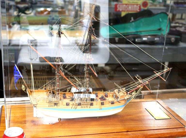 R. Firth "French Morton Galleon 1700 Model" Ship in Display Case ...