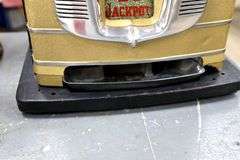 Vintage the "Champ" Baker Novelty Company 10 Cent Slot Machine - Dixon ...