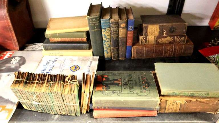 Lot of Vintage Books and Old Life Magazines - Dixon's Auction at Crumpton