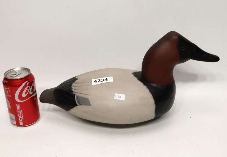 Bob Biddle Media, PA Canvasback Duck Decoy - Dixon's Auction at Crumpton
