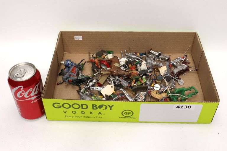 Lot of Vintage Lead and Slush Metal Soldiers and Toys - Dixon's Auction ...
