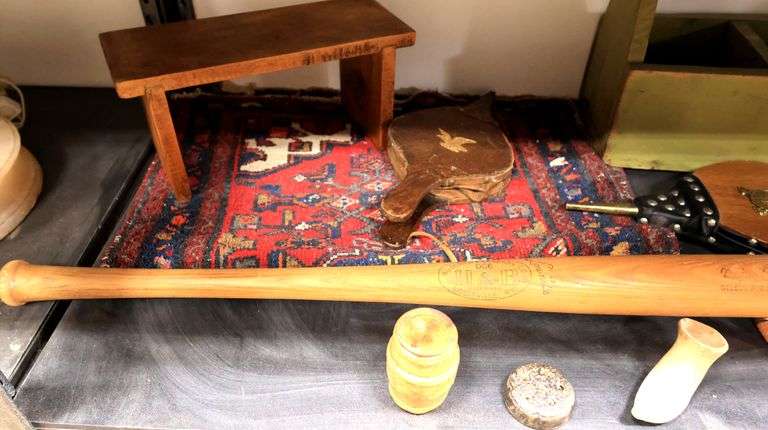 Lot Vintage Nelson Fox Baseball Bat, Fireplace Bellows, Carpet Etc ...