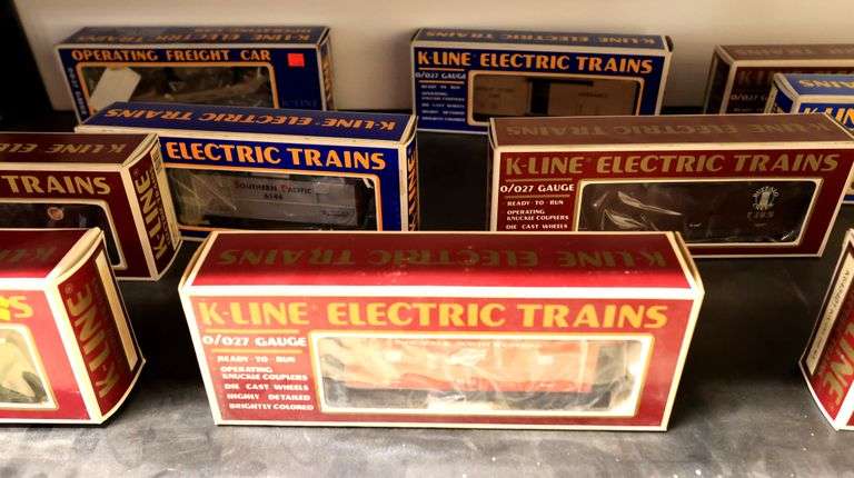 Lot of Model Railroad Train Cars By K-Line - Dixon's Auction at Crumpton