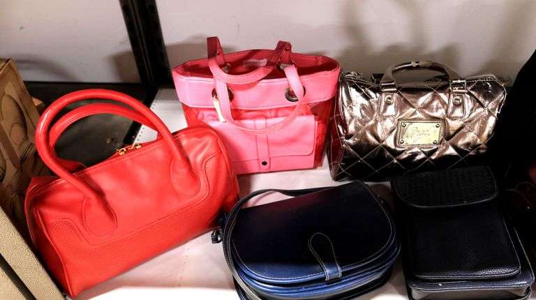 Lot of Ladies Handbags & Purses - Dixon's Auction at Crumpton