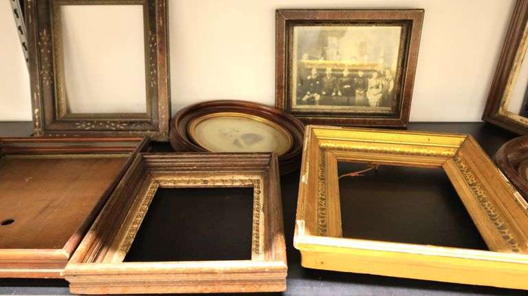 Collection of Antique Picture Frames & Old Photos - Dixon's Auction at ...